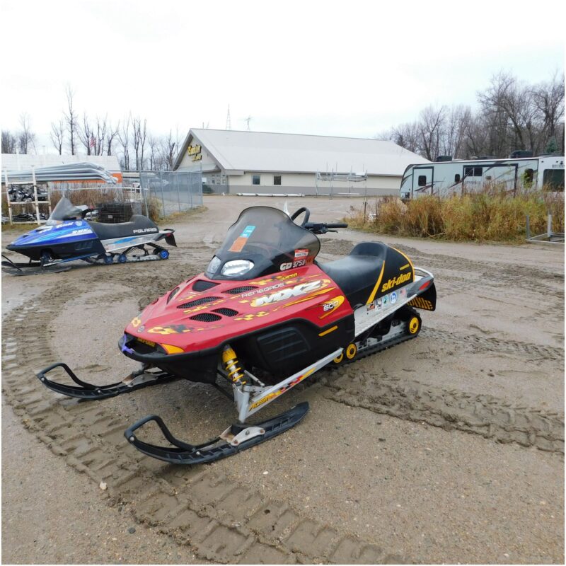 #1637cs 2002 Ski Doo MXZ Renegade 600 – Recreational Salvage