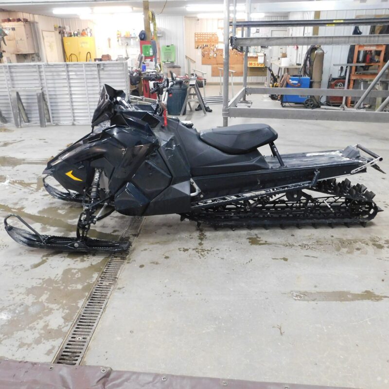 #1370 2019 Polaris RMK Pro 800 – Recreational Salvage